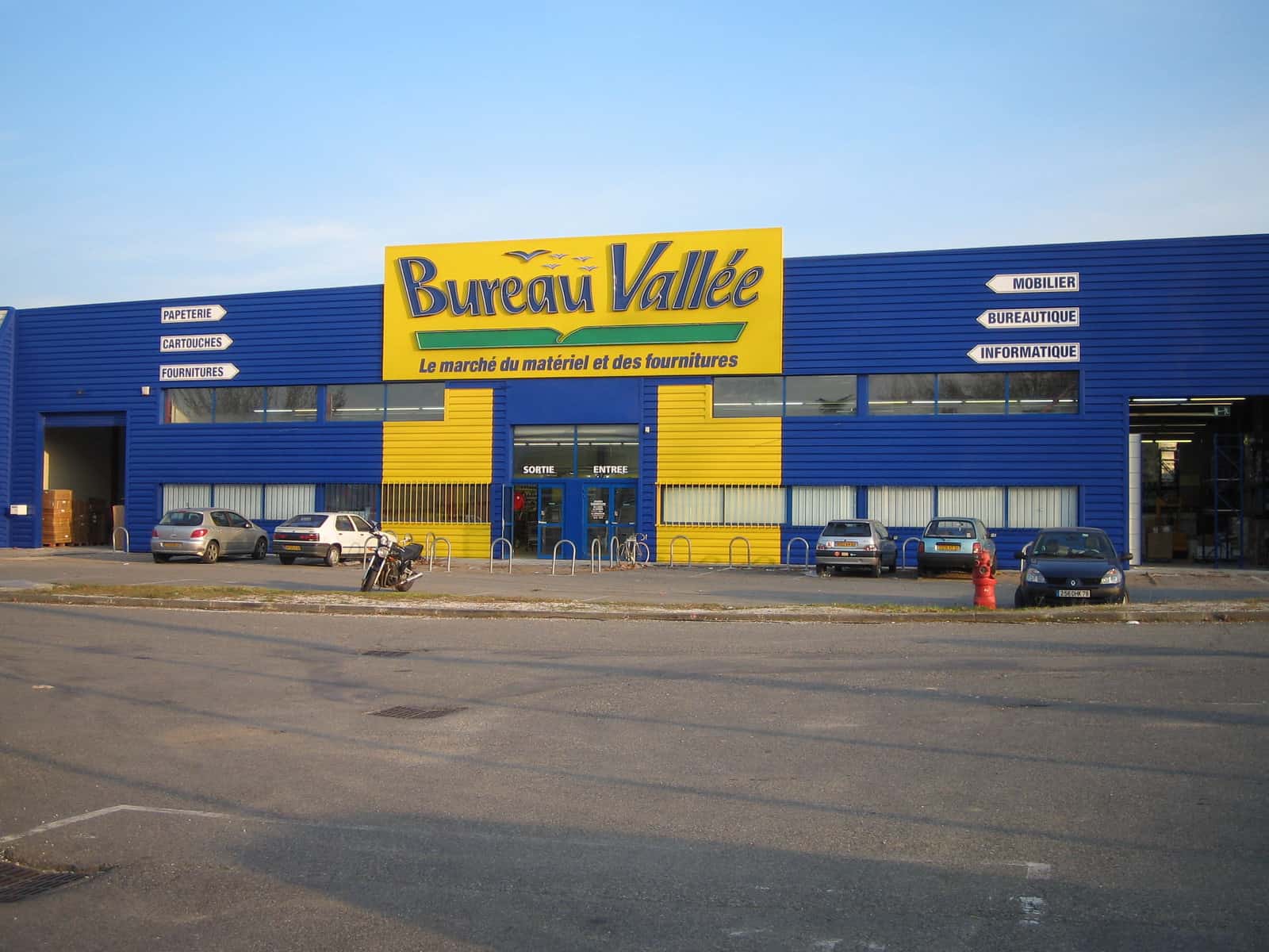 La franchise de papeterie Bureau Vallée s’implante en Tunisie