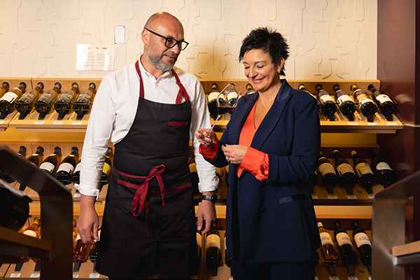 Le réseau caviste Nicolas se rebaptise Maison Nicolas